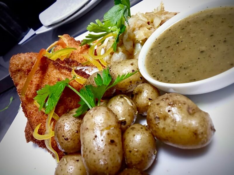 Experience the Best Dinner Set Menu in Ella